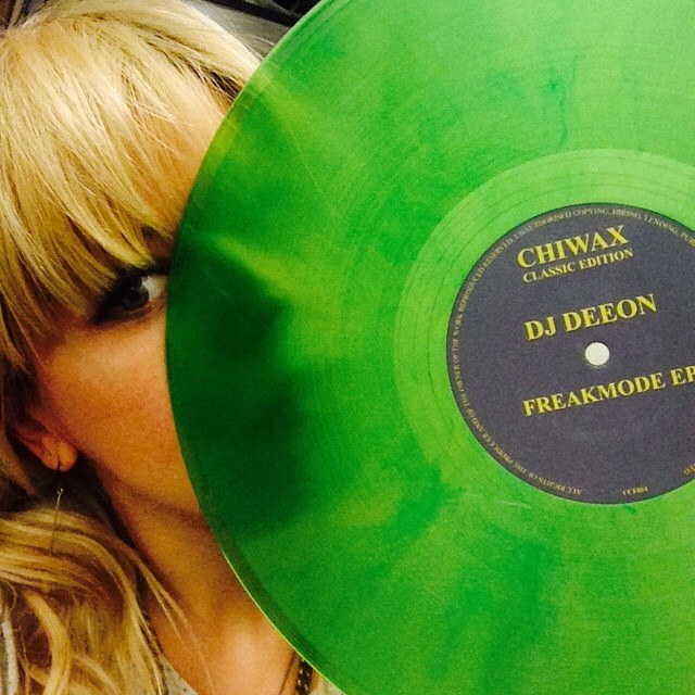 Zøraya w/guest Leslie Dugger — The Phuture Perfect - dublab