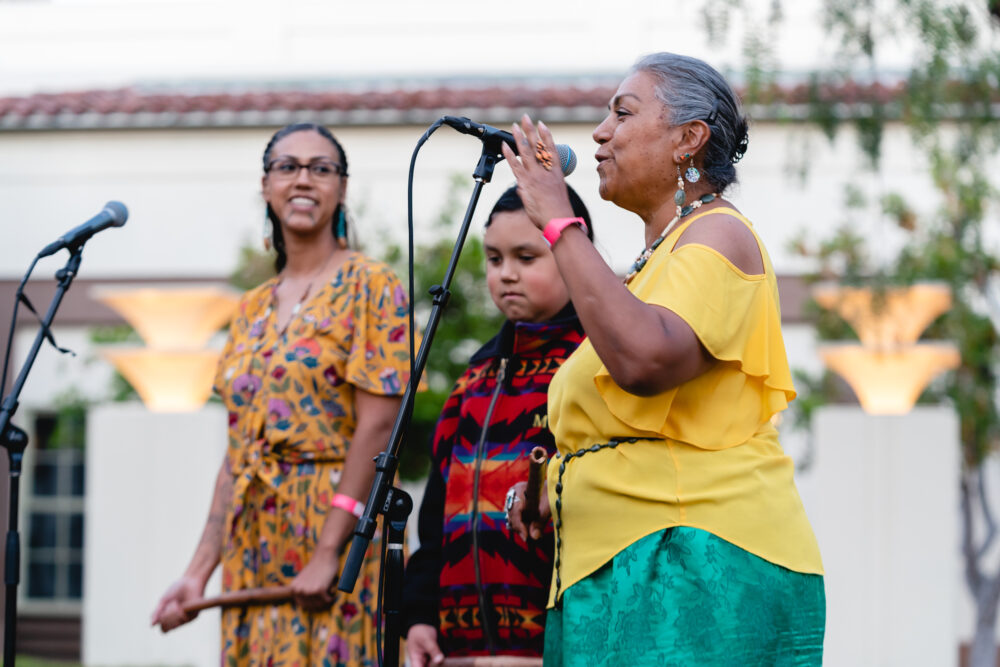 Metro Art & dublab — DEEP ROUTES Episode 12: Songs from Tovaangar (10. ...